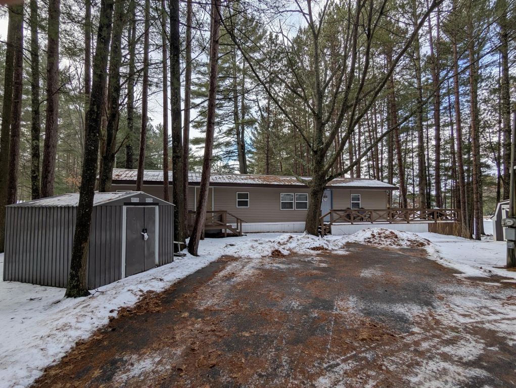 8573 Hower Rd, Minocqua, WI 54548 - See Est. Value, Schools & More