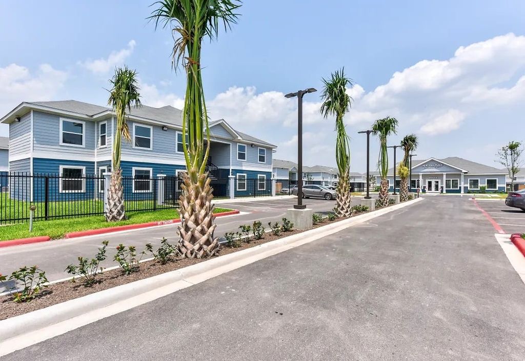 1205 N Mile 1 E #301, Mercedes, TX 78570 | Trulia