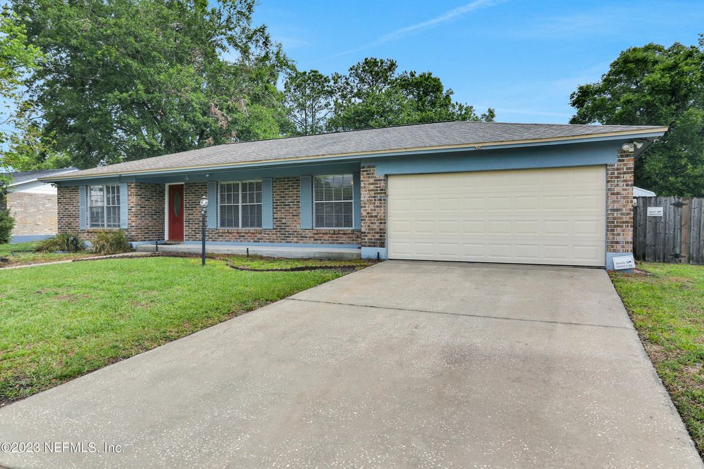 3945 BRAMBLE Road, Jacksonville, FL 32210 - See Est. Value, Schools & More