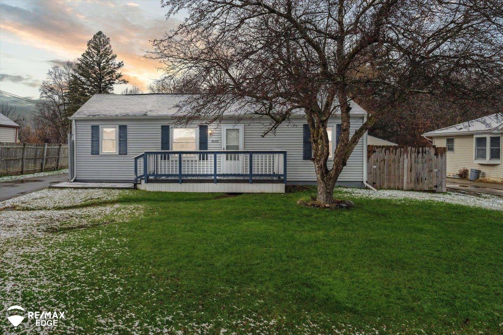 3455 Mills Acres St, Flint, MI 48506 - See Est. Value, Schools & More