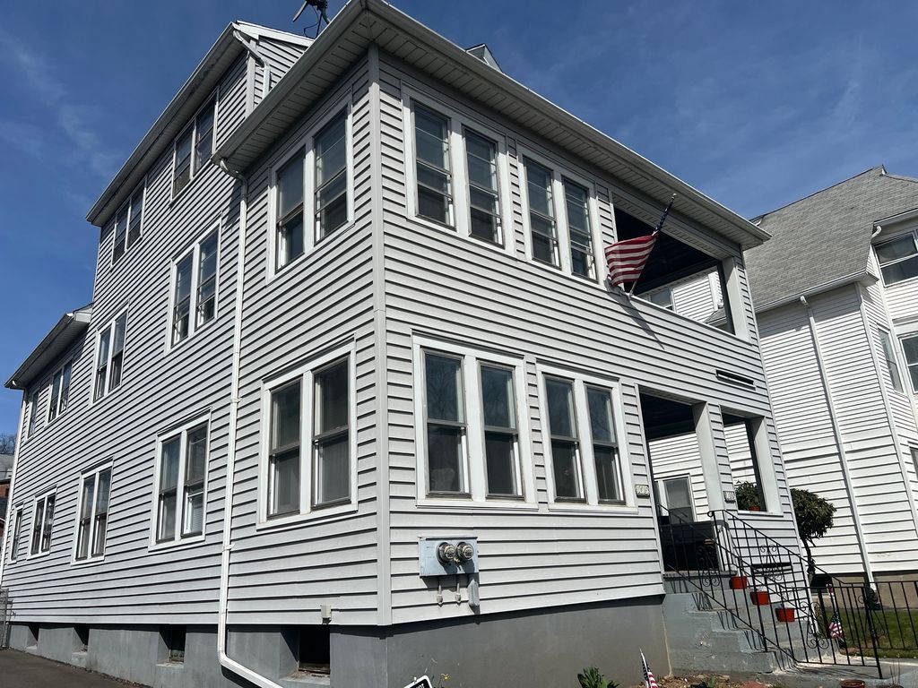 1013-1015 Maple Avenue, Hartford, CT 06114 - See Est. Value, Schools & More