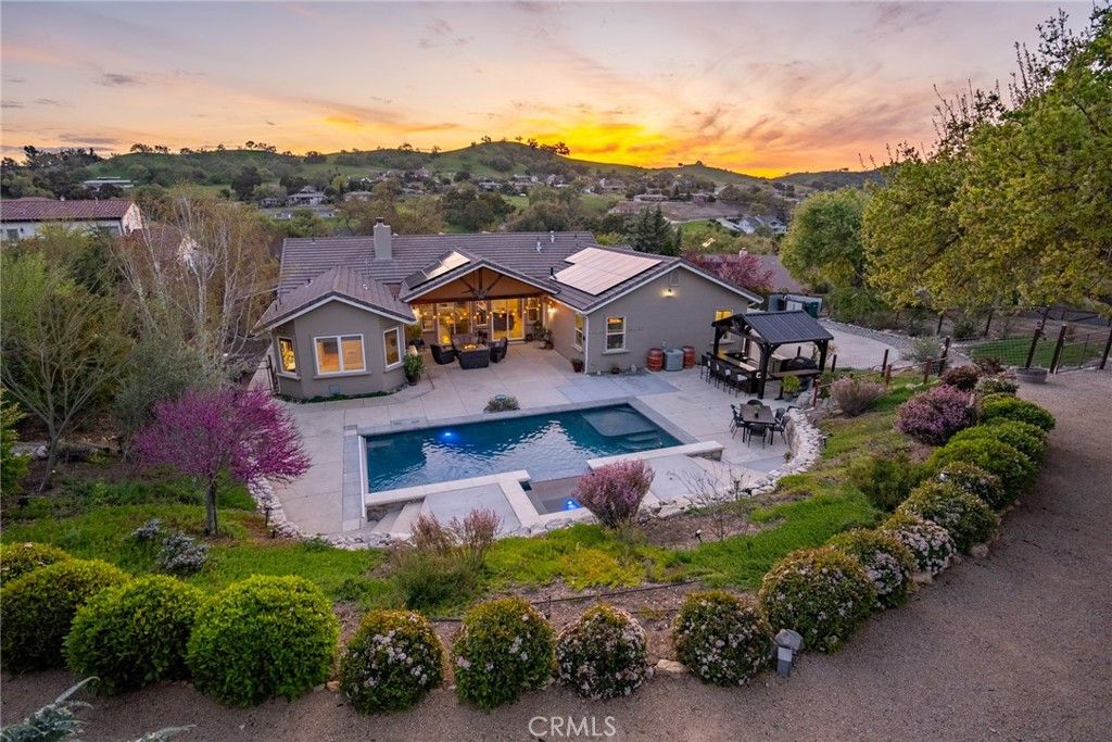 9960 Sunfish Cir, Paso Robles, CA 93446 - See Est. Value, Schools & More