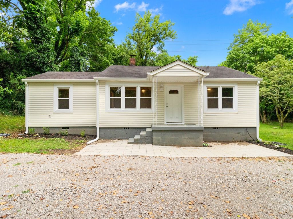 1309 Old Tva Rd, Columbia, TN 38401 - See Est. Value, Schools & More