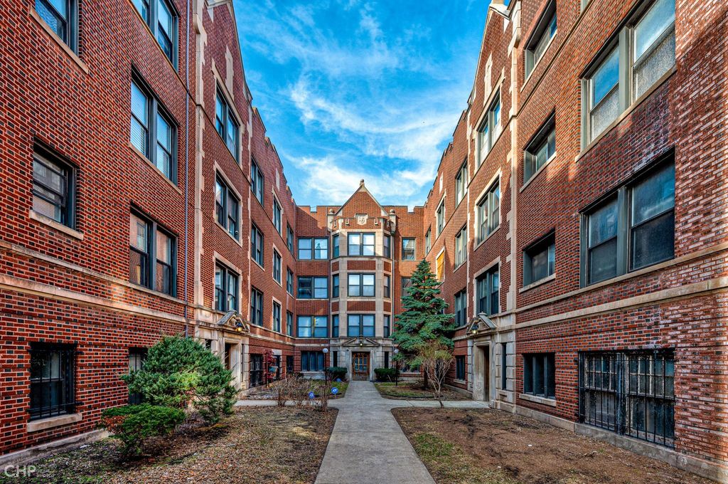 2054 E 69th St #1B, Chicago, IL 60649 - See Est. Value, Schools & More