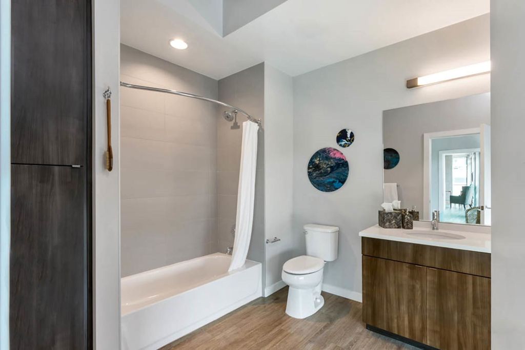 1777 Chestnut Pl #NT-1525, Denver, CO 80202 - See Est. Value, Schools ...