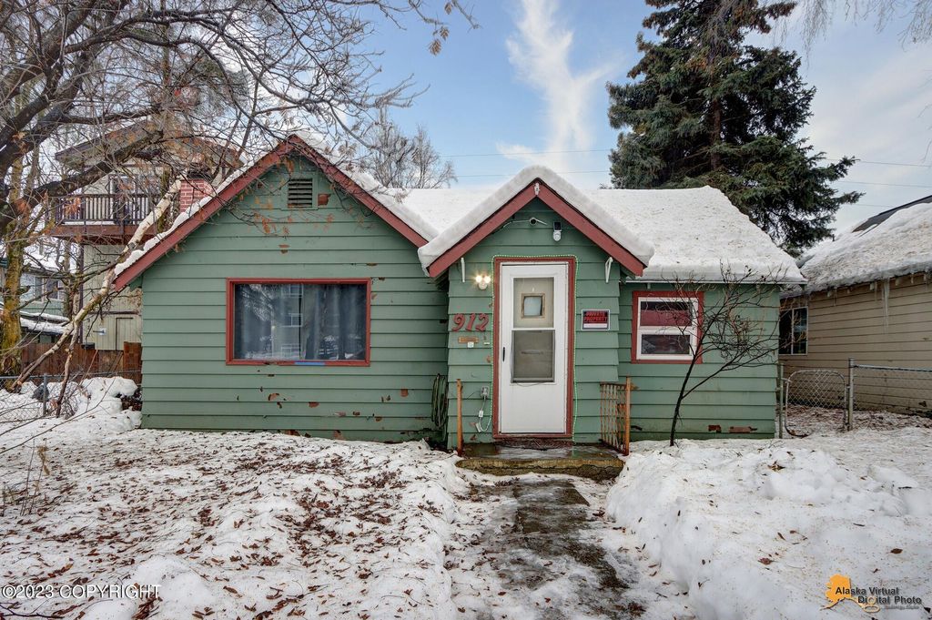 912 E 10th Ave, Anchorage, AK 99501 - See Est. Value, Schools & More