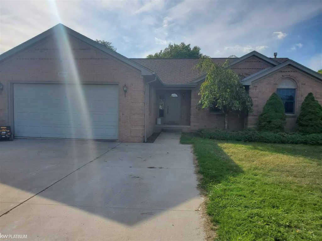 7516 Swan Creek Rd, Fair Haven, MI 48023 - See Est. Value, Schools & More