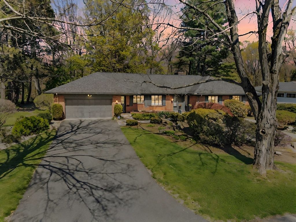 104 Wheel Meadow Dr, Longmeadow, MA 01106 | MLS# 73230988 | Trulia