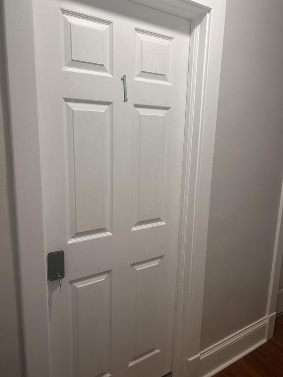 1945 Parkway Dr #1, Cleveland, OH 44118 - See Est. Value, Schools & More