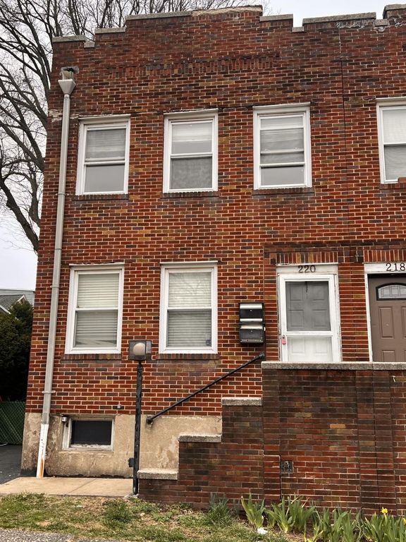 220 Sedore Ave #2, Fairview, NJ 07022 - See Est. Value, Schools & More