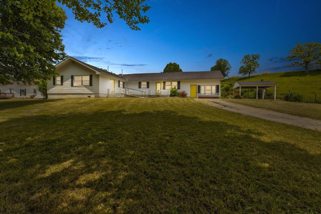 100 Yeller Hoss Ln, Mount Sterling, KY 40353 | MLS# 25011860 | Trulia