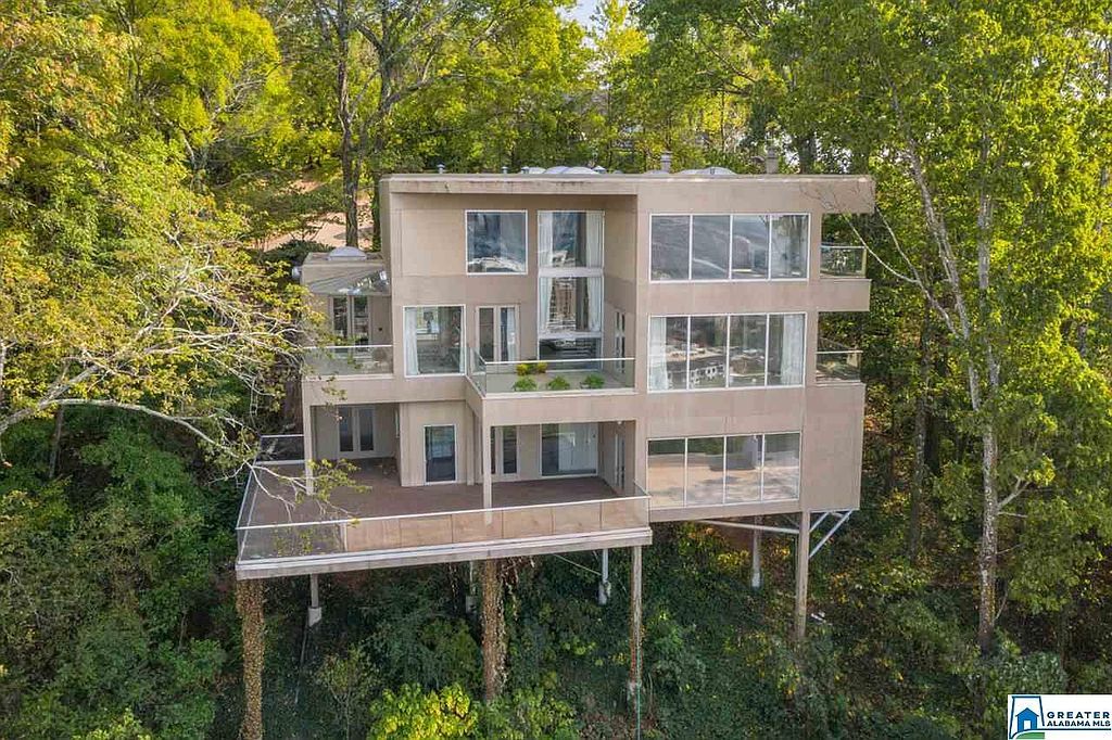 2320 Crest Rd, Birmingham, AL 35205 - See Est. Value, Schools & More