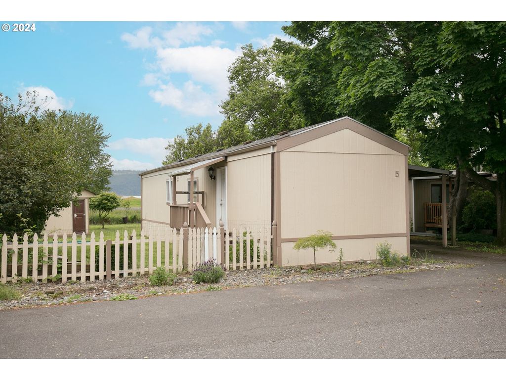 4501 Addy St #5, Washougal, WA 98671 - See Est. Value, Schools & More