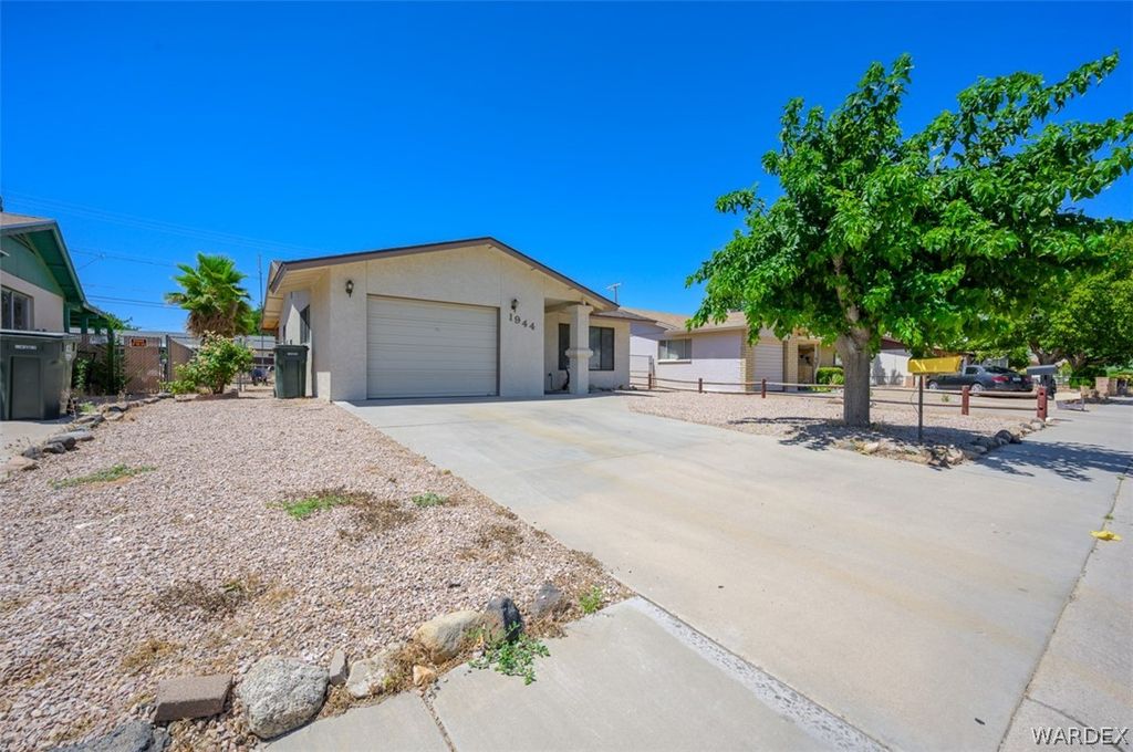 1944 Detroit Ave, Kingman, AZ 86401 | MLS# 015990 | Trulia