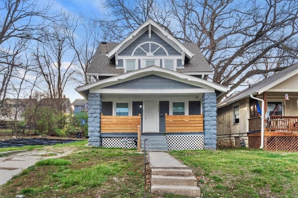 3926 Garfield Ave, Kansas City, MO 64130 - See Est. Value, Schools & More