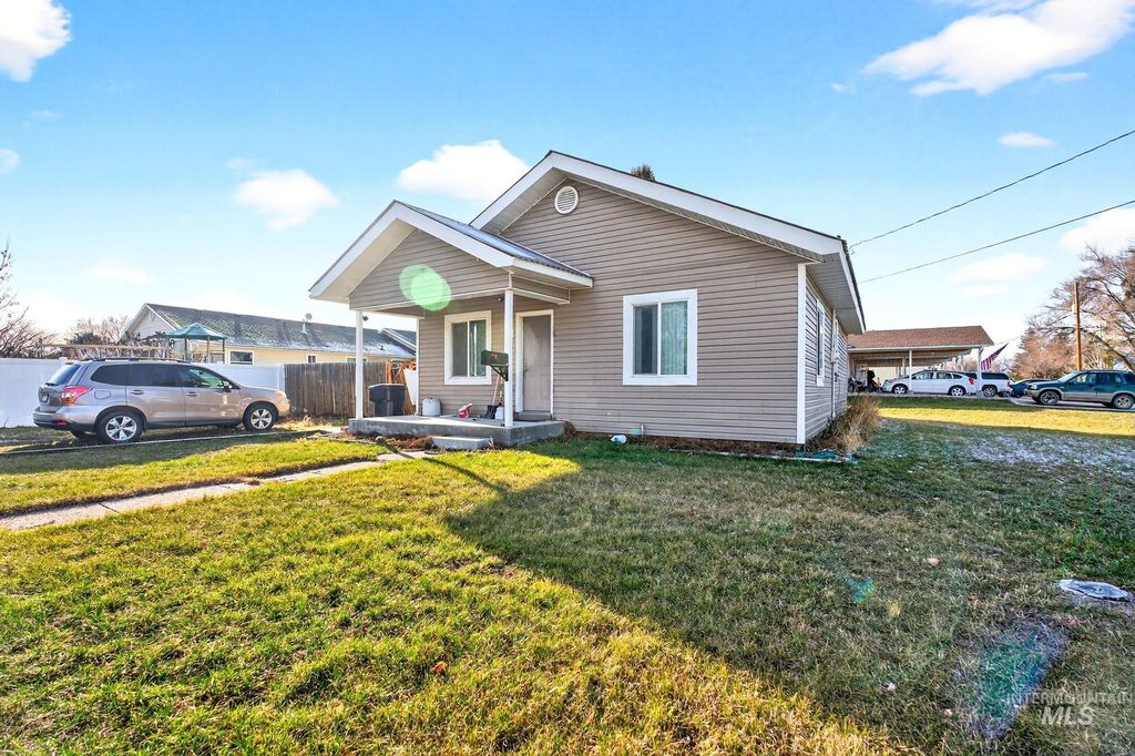 208 W 5 S, Preston, ID 83263 | MLS# 98970678 - Trulia | Trulia