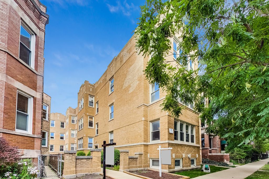 1930 W Addison St #3S, Chicago, IL 60613 - See Est. Value, Schools & More