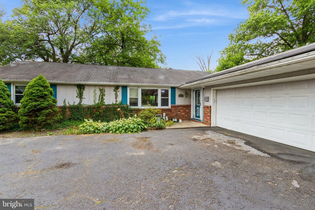 1105 Berlin Rd, Cherry Hill, NJ 08034 - See Est. Value, Schools & More