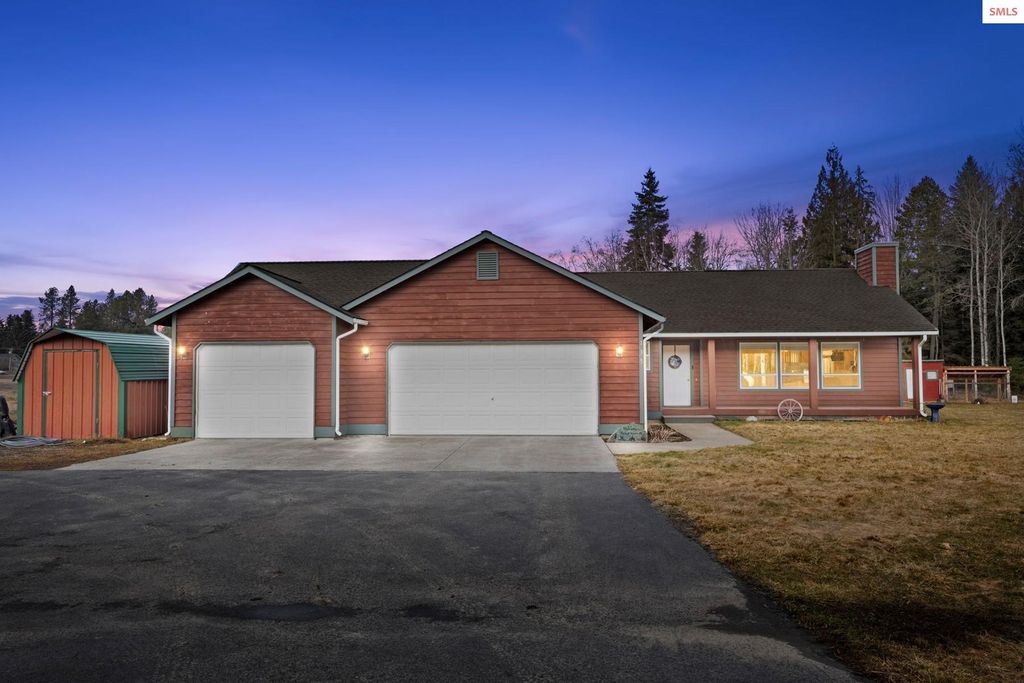135 Blue Sky Rd, Bonners Ferry, ID 83805 | MLS# 20240333 | Trulia