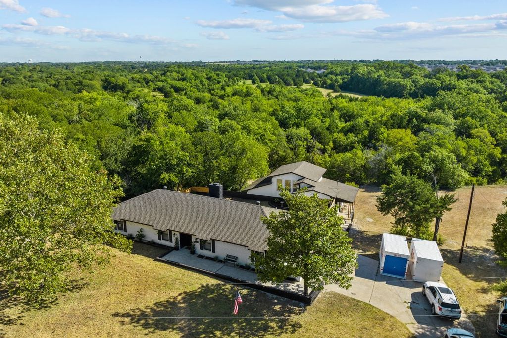 105 Holly Ln, Ovilla, TX 75154 | MLS# 20393360 | Trulia