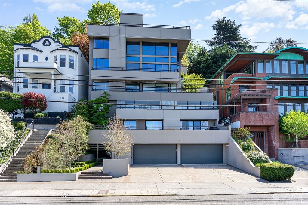 1118 Lakeview Boulevard E UNIT 200, Seattle, WA 98102 | Trulia