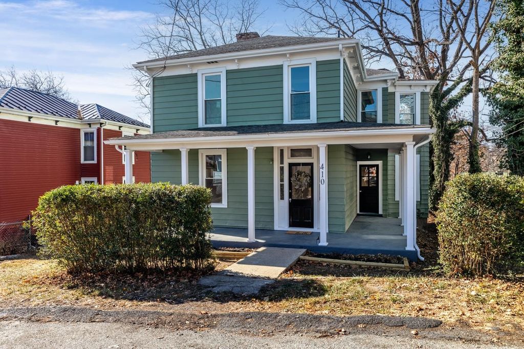 410 Winthrop St, Staunton, VA 24401 - See Est. Value, Schools & More
