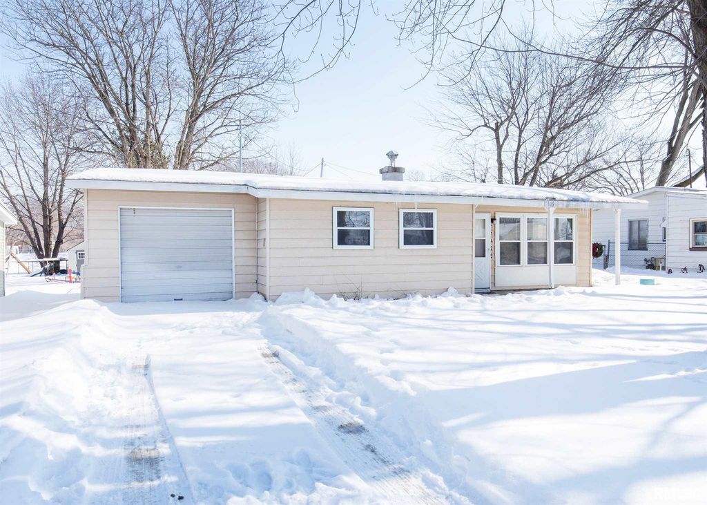 11429 16th St, Milan, IL 61264 - See Est. Value, Schools & More