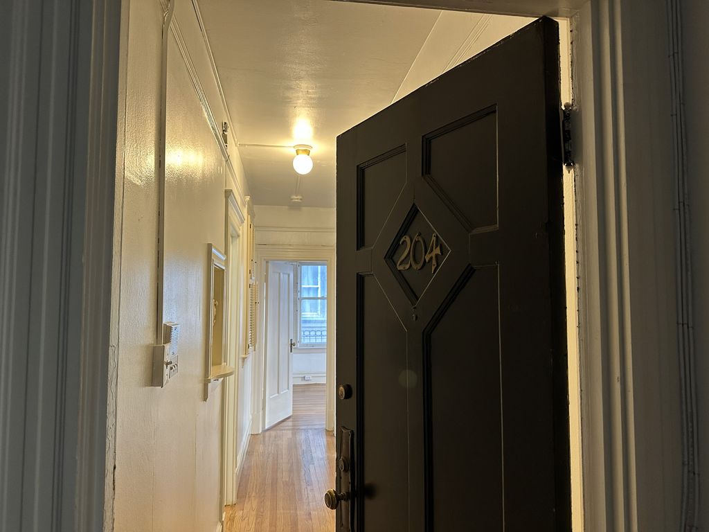 1101 Pine St #204, San Francisco, CA 94109 | Trulia