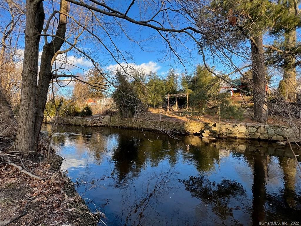 36 Cerretta Street #30, Stamford, CT 06907 - See Est. Value, Schools & More