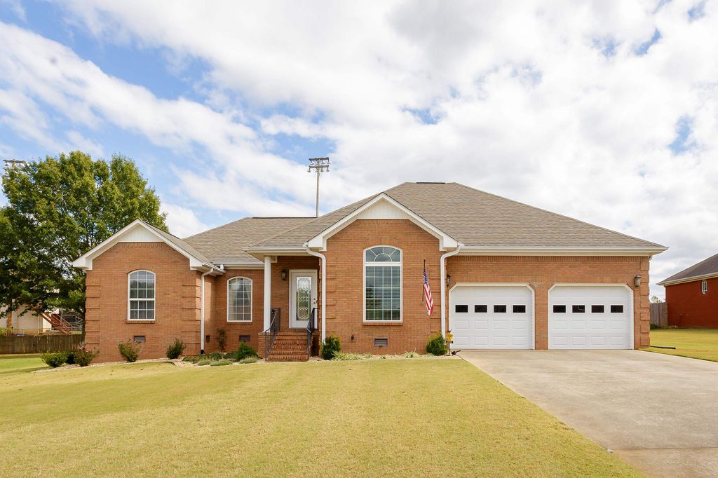 309 Redfield Rd, Florence, AL 35633 - See Est. Value, Schools & More
