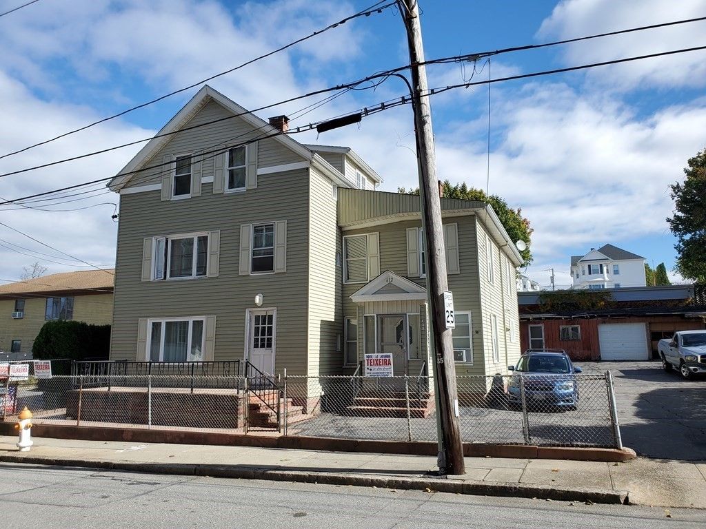 612 Alden St, Fall River, MA 02723 - See Est. Value, Schools & More