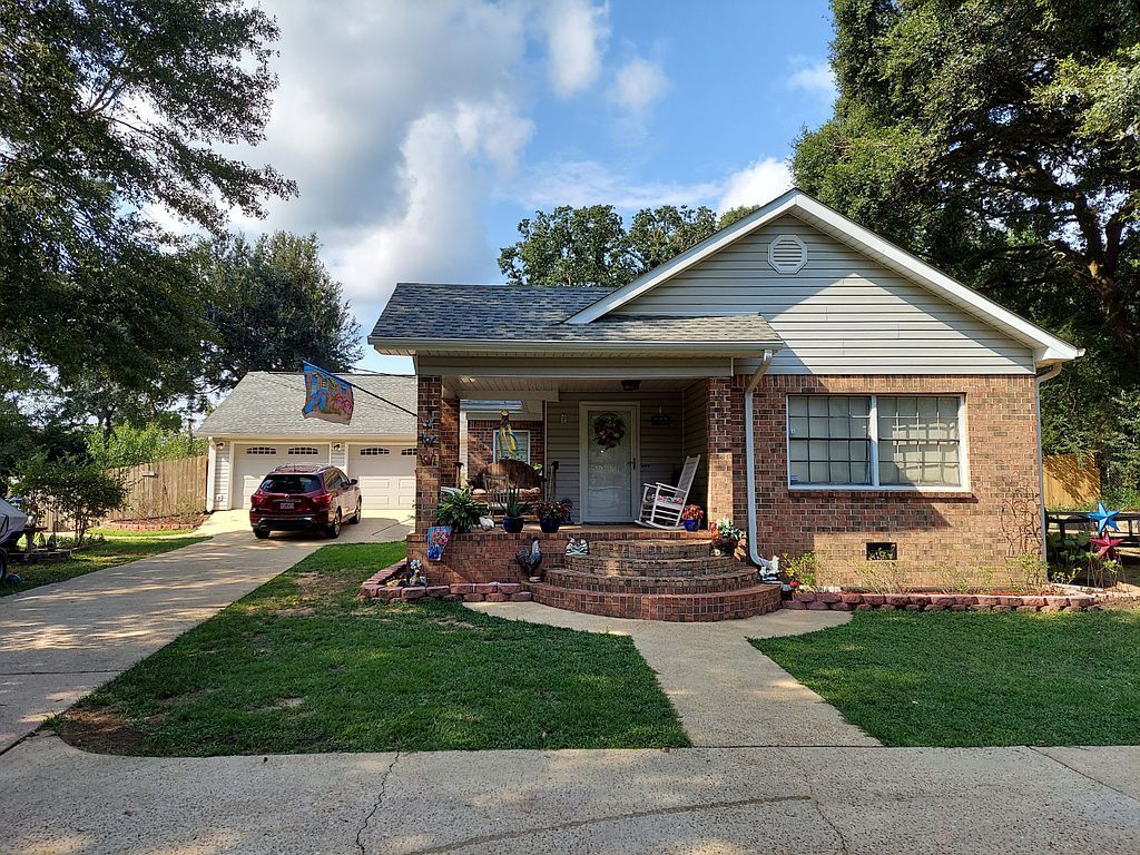 8120 Theodore Dawes Rd W, Theodore, AL 36582 - See Est. Value, Schools ...