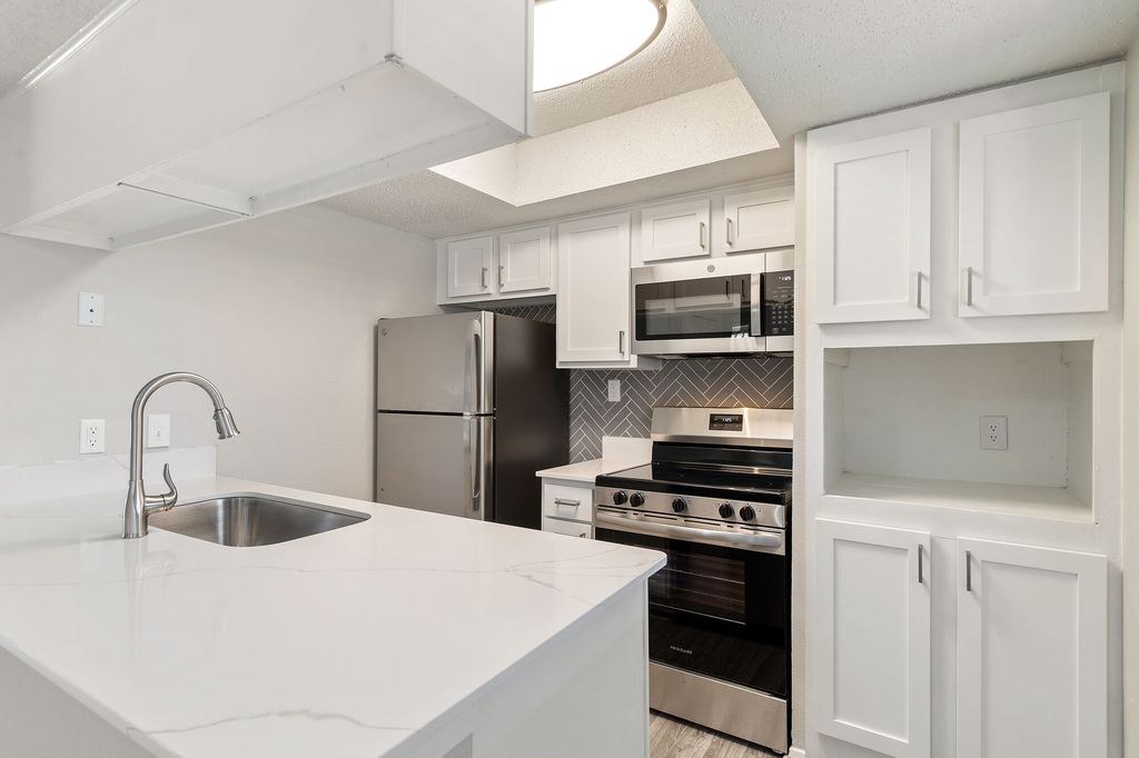 5930 Arapaho Rd #288, Dallas, TX 75248 - See Est. Value, Schools & More