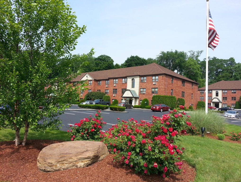 Park Street Manor Apartments - West Springfield, MA | Trulia