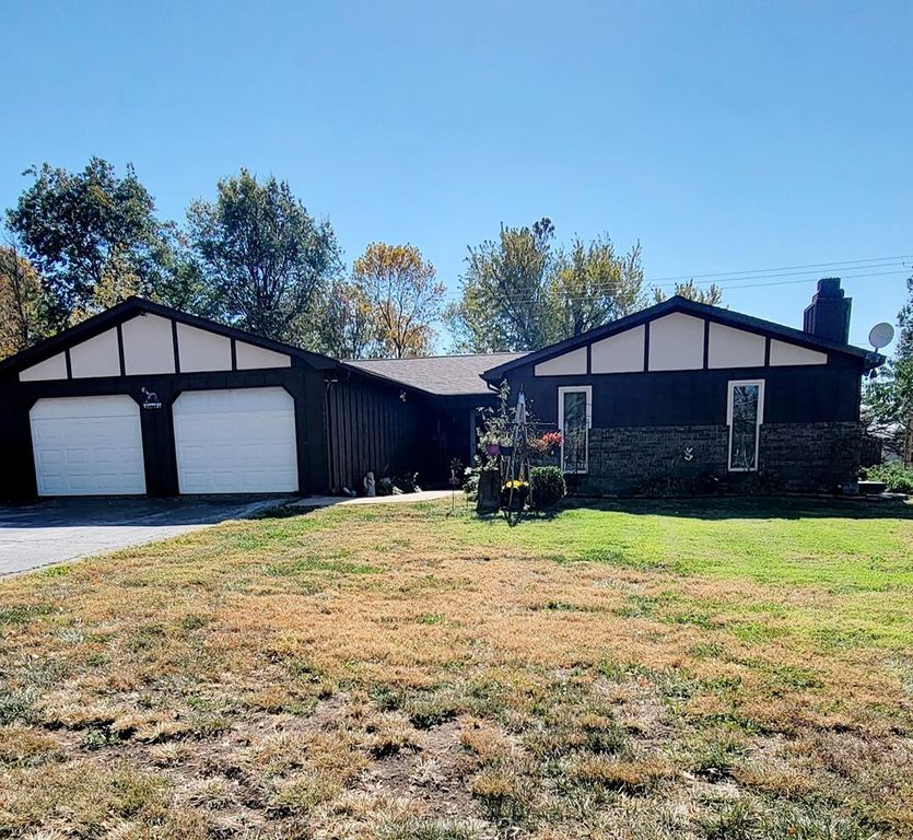 1415 N Walnut Rd E, Iola, KS 66749 | MLS# 47628 | Trulia