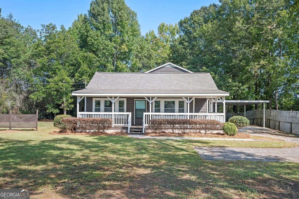 245 Club Dr Locust Grove Ga 30248 See Est Value Schools And More