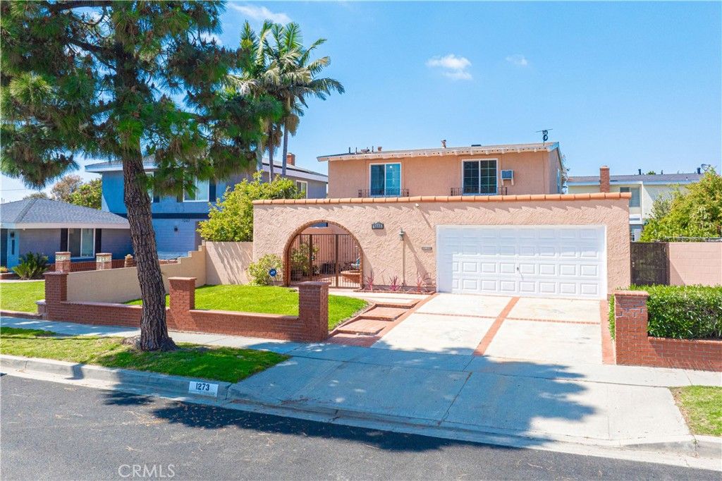 1273 E Dimondale Dr, Carson, CA 90746 - See Est. Value, Schools & More