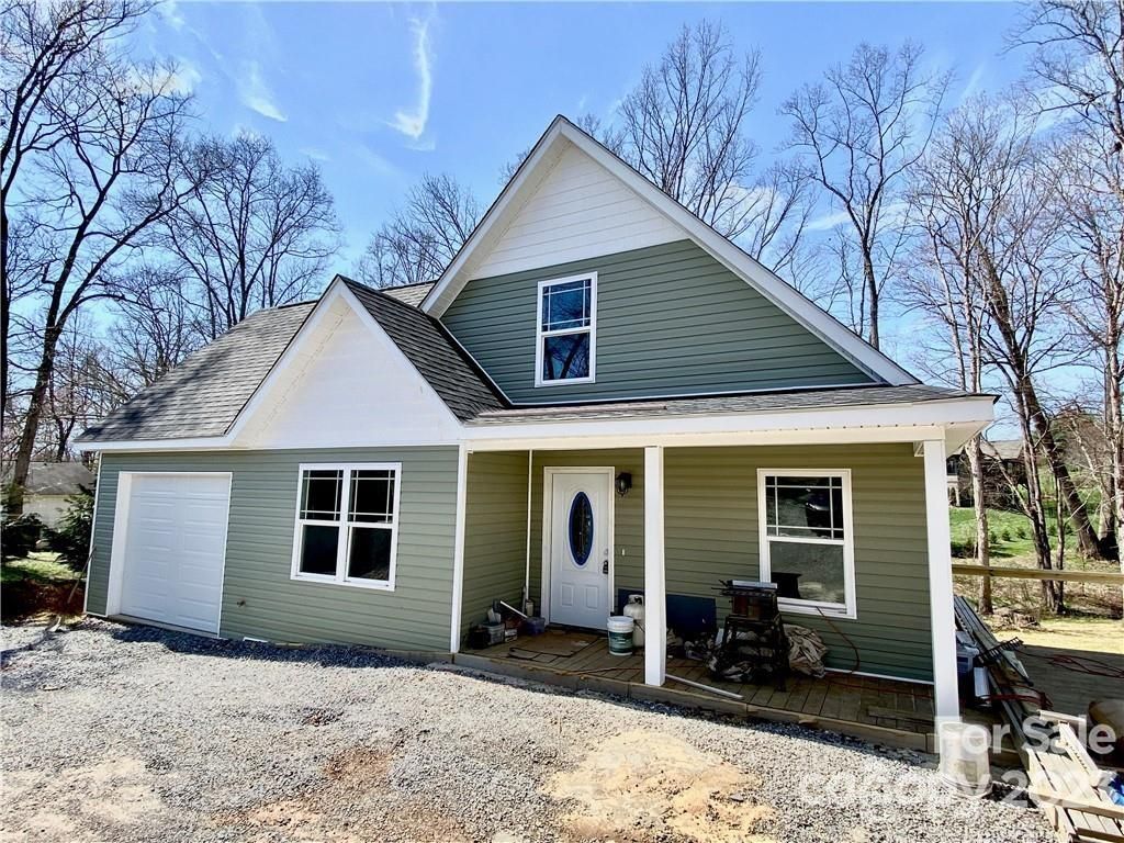 211 Michelle Ridge Rd, Candler, NC 28715 - See Est. Value, Schools & More