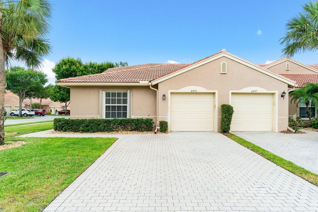 8475 Logia Circle, Boynton Beach, FL 33472 - See Est. Value, Schools & More