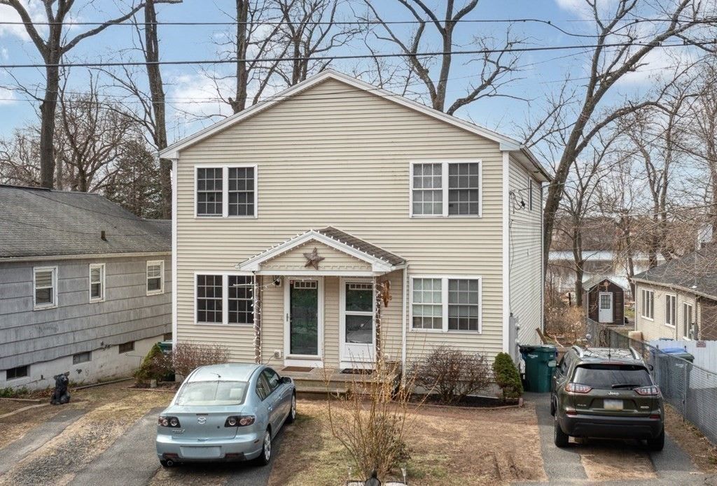 41 Glenmore St, Springfield, MA 01129 - See Est. Value, Schools & More