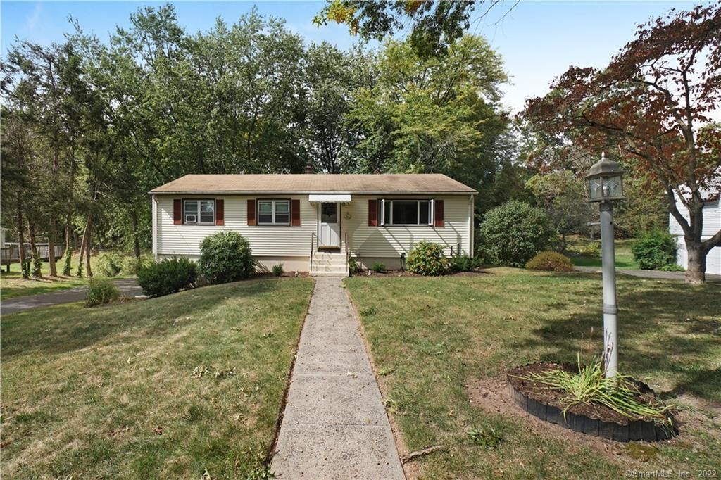 43 Robert Ln, Wallingford, CT 06492 | Trulia