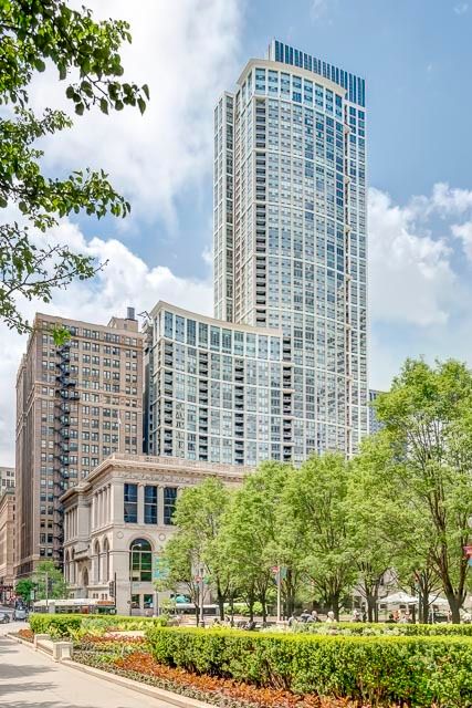 130 N Garland Ct #2711-12, Chicago, IL 60602 | MLS# 12512303 | Trulia