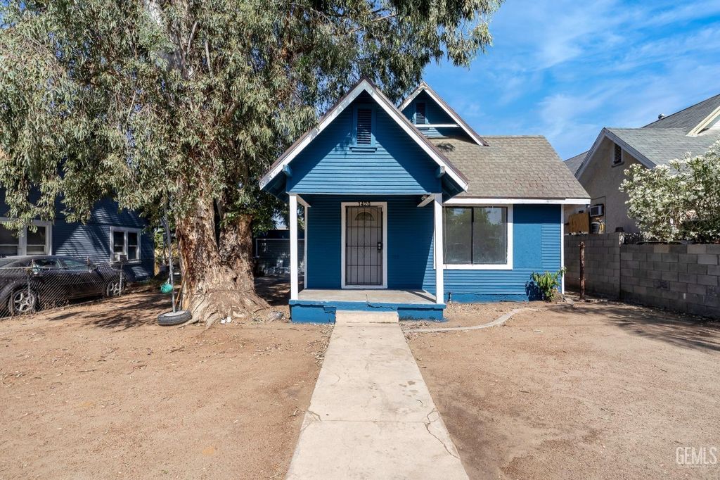 1420 Palm Dr, Bakersfield, CA 93305 | MLS# 202405900 | Trulia