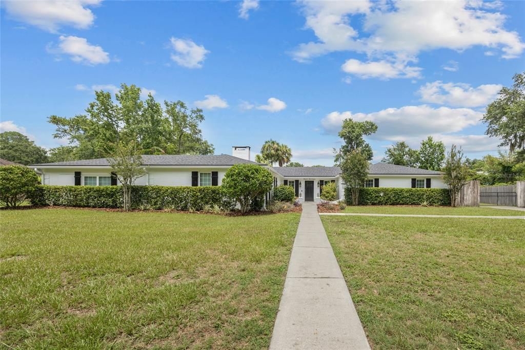1117 NW 51st Ter, Gainesville, FL 32605 - See Est. Value, Schools & More