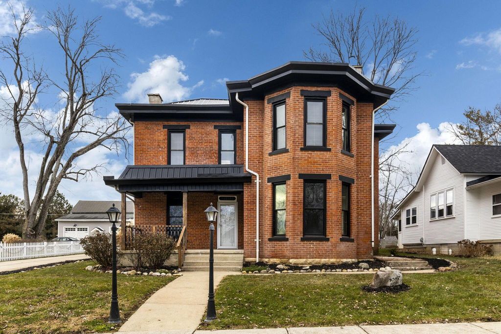 1087 High St #1087, Harrisburg, OH 43126 | MLS# 225046121 | Trulia