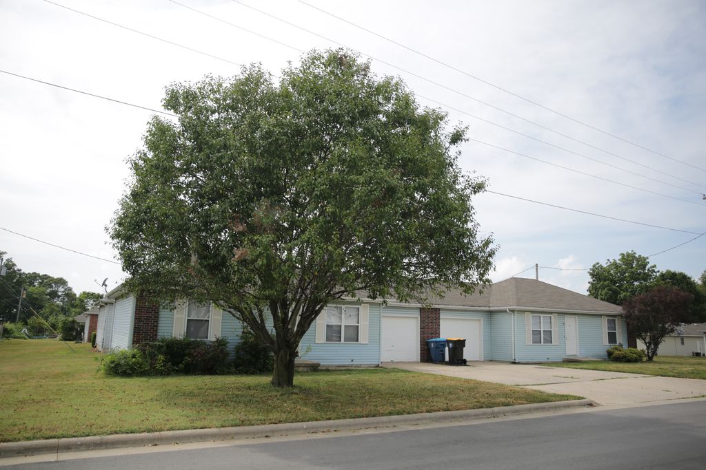 1500 W Rainey - Ozark, MO | Trulia