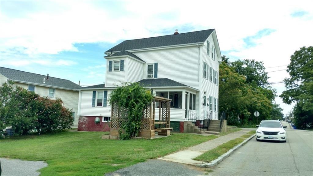 124 Quarry St, East Providence, RI 02914 | Trulia