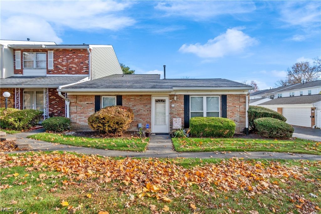 3634 Kenwood Dr #83, Uniontown, OH 44685 - See Est. Value, Schools & More