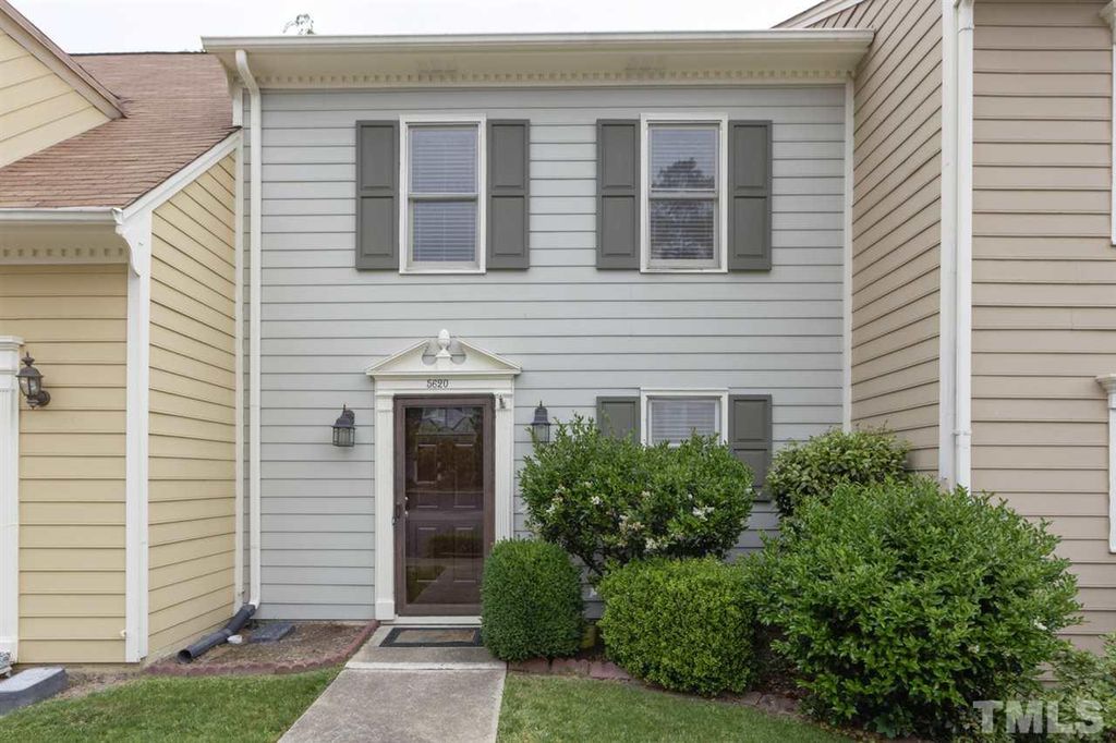 5620 Split Oak Way, Raleigh, NC 27609 | Trulia