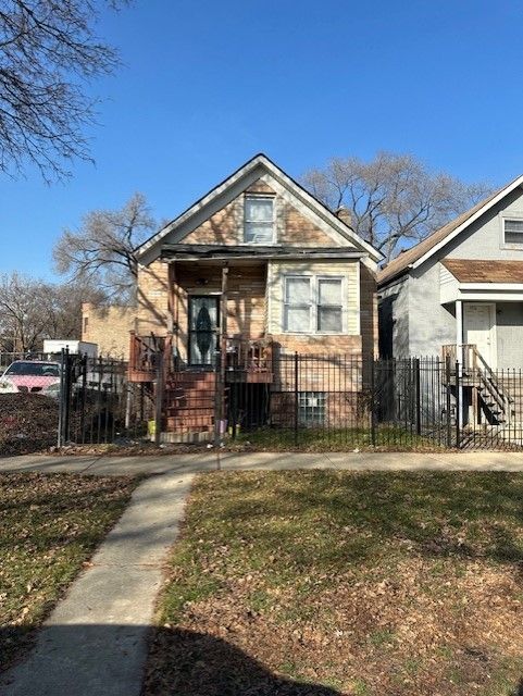 3518 W Huron St, Chicago, IL 60624 - See Est. Value, Schools & More